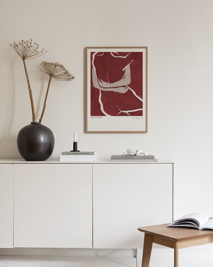 The Hug Print – Abstract Red Poster | Desenio