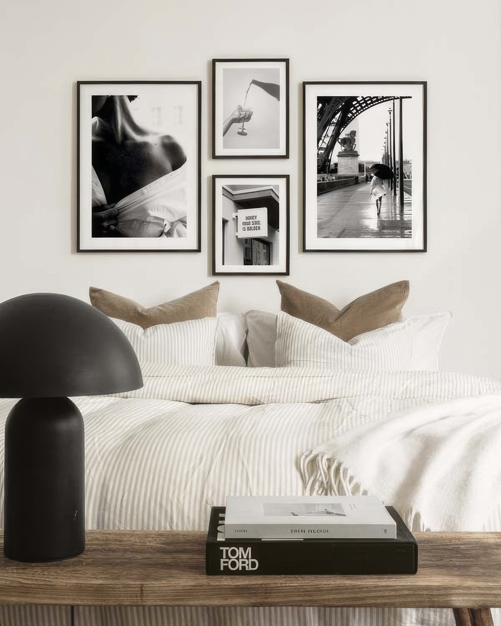 Black & White Photography Print – Shoulder Poster Pack | Desenio