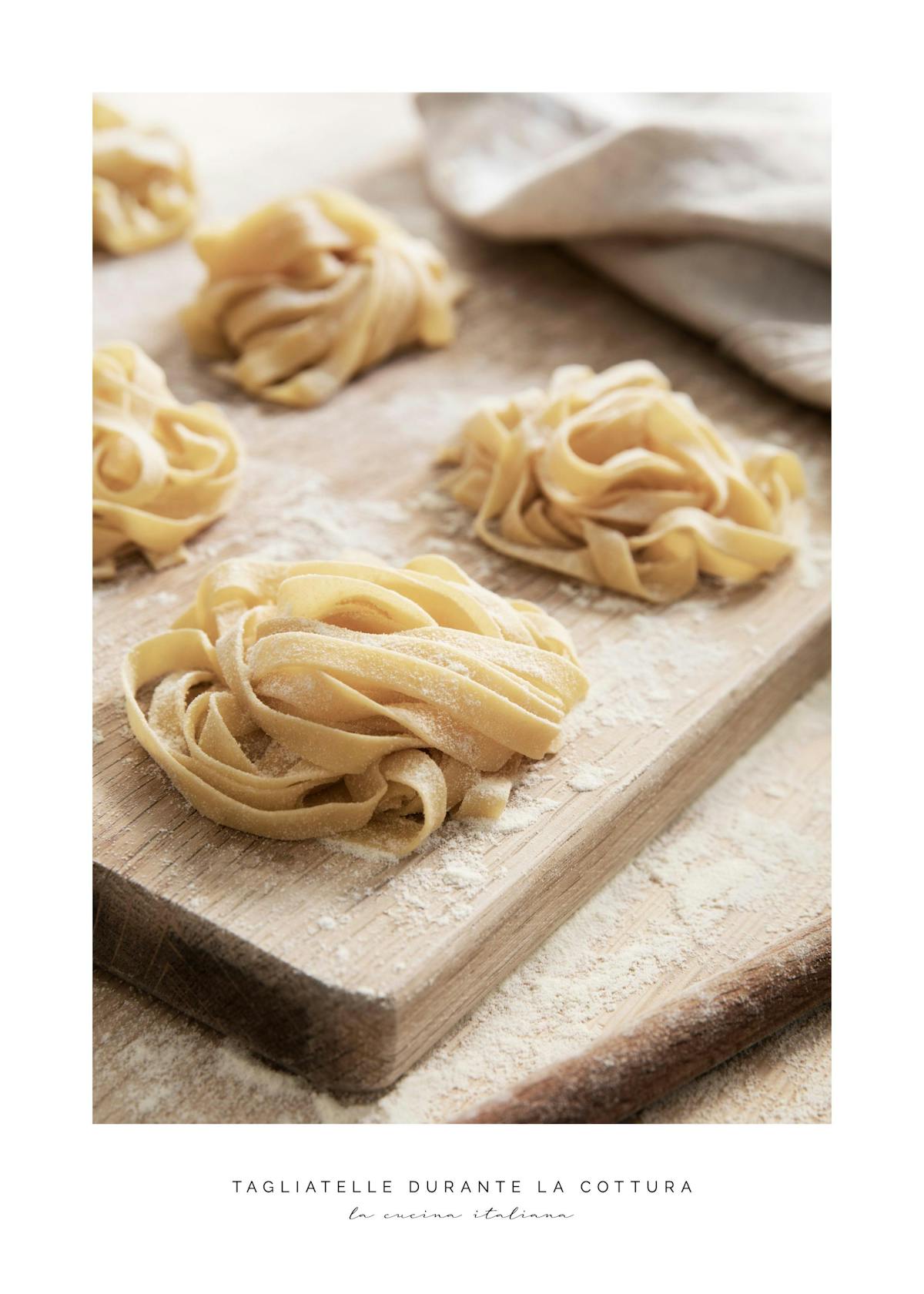 Pasta Moment No2 Poster – Svartvit köksposter | desenio.se