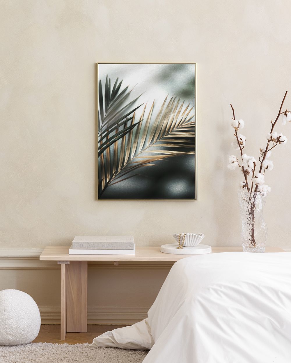 Golden Palm Poster – Elegantes Palmenbild mit Goldakzenten | Desenio