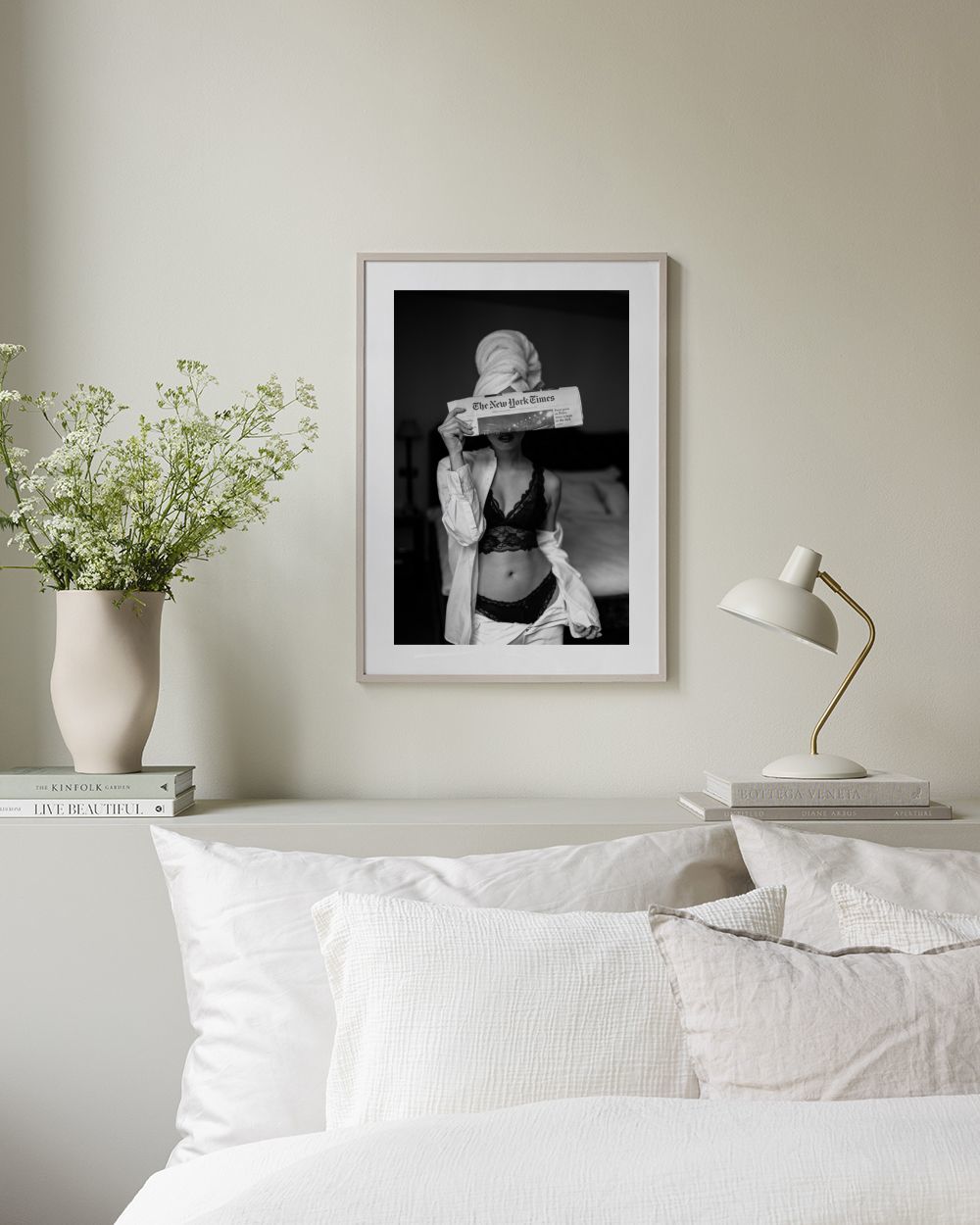 Morning Diva Print – Black and White Poster | Desenio