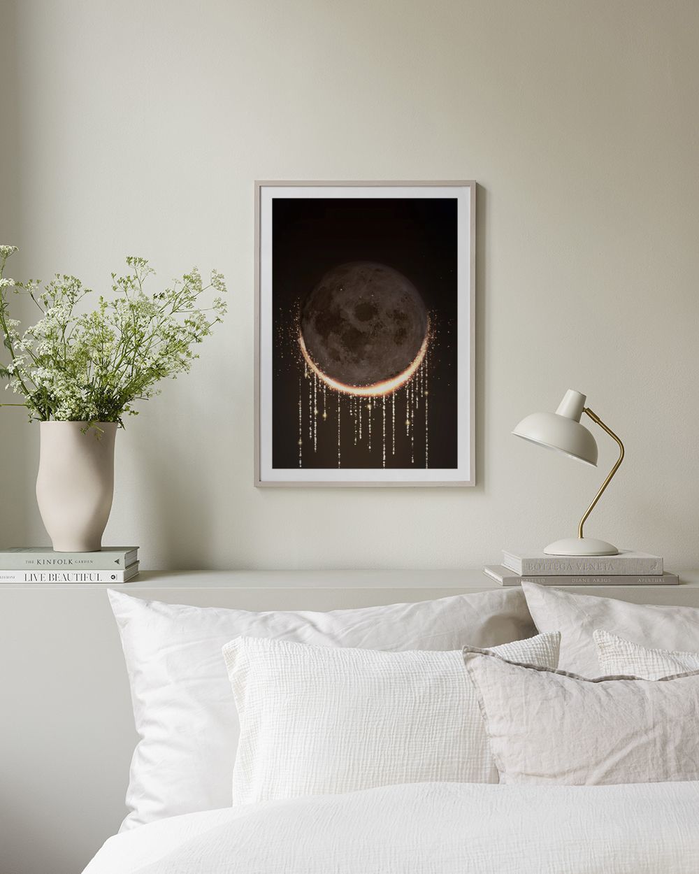 Lunar Eclipse Poster – Magischer Mond Poster | Desenio CH